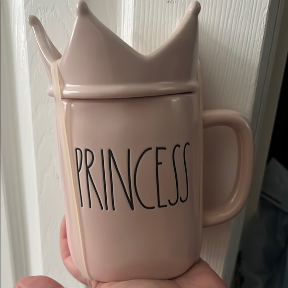 Rae Dunn | Kitchen | Rae Dunn Princess Mug With Crown Topper | Poshmark
